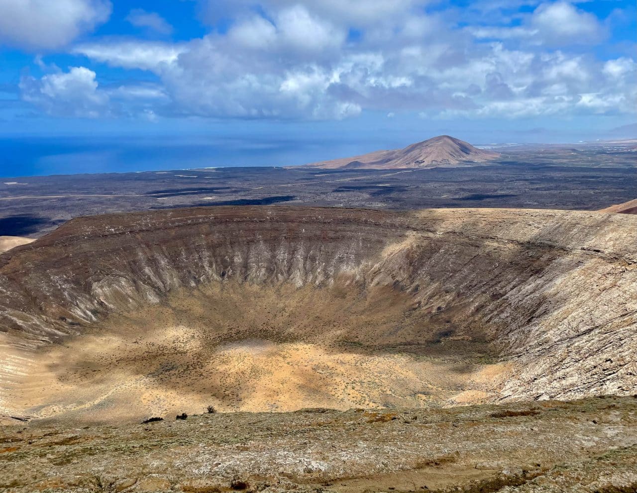 La Caldera Blanca de Lanzarote : à la découverte du cratère