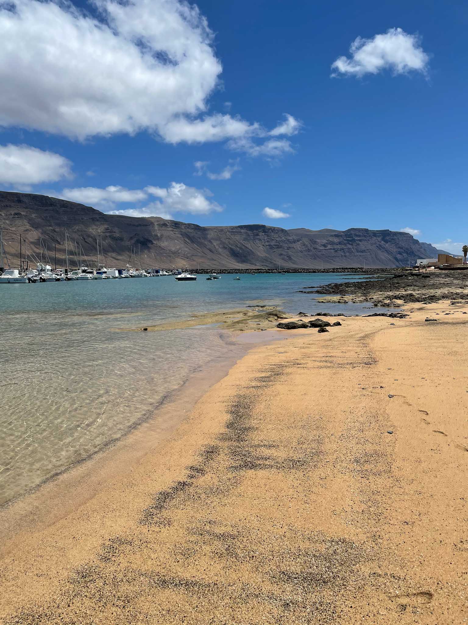 La Graciosa : un souffle d'authenticité au cœur des Canaries